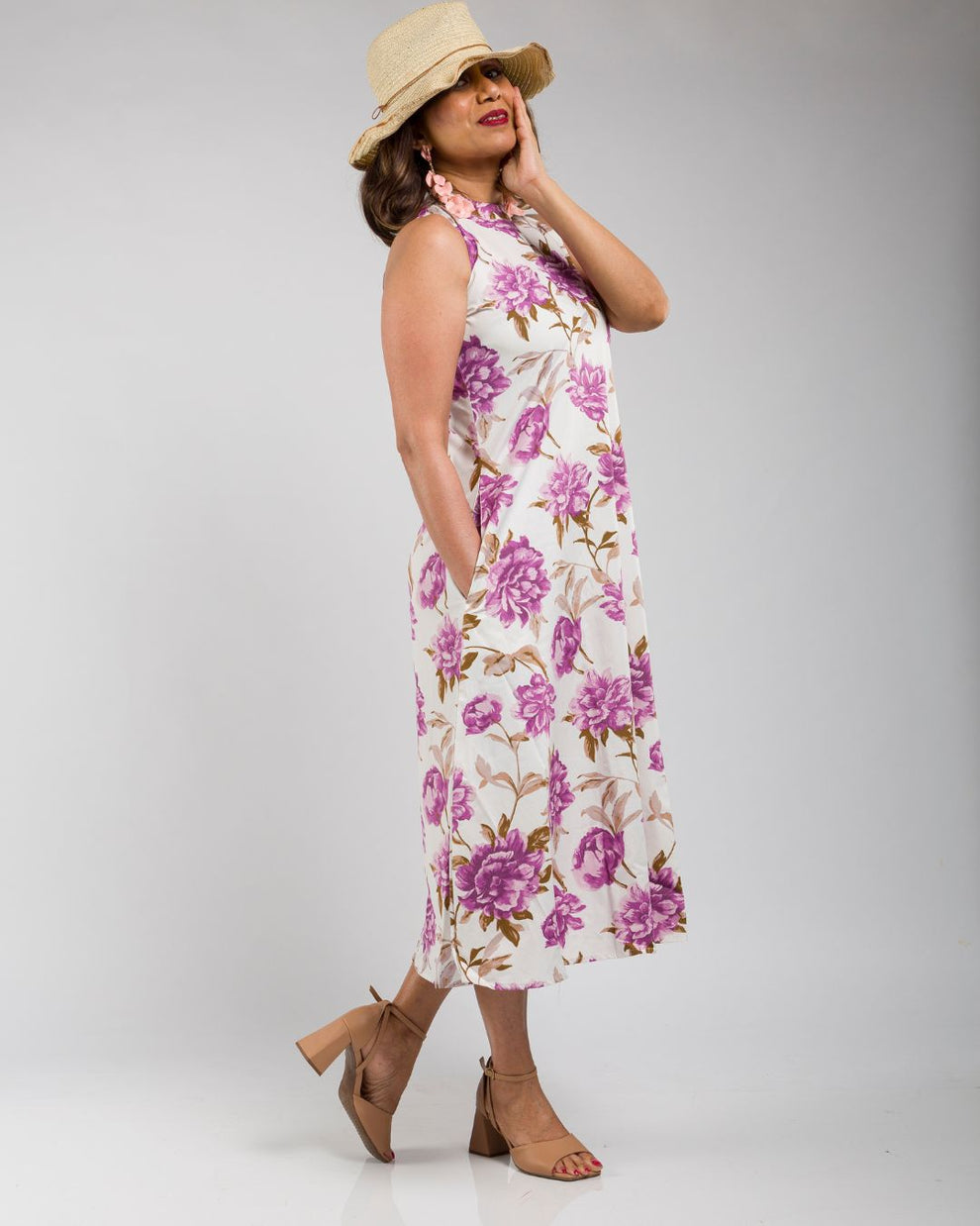 Sleeve less Collar Band Dress – The Classy Clothing